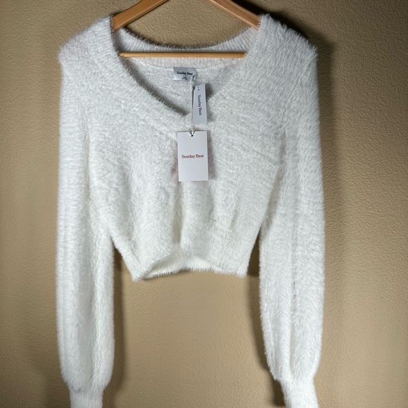 Aritzia | Sweaters | Aritzias Sunday Best Fuzzy Sweater 2xs | Poshmark